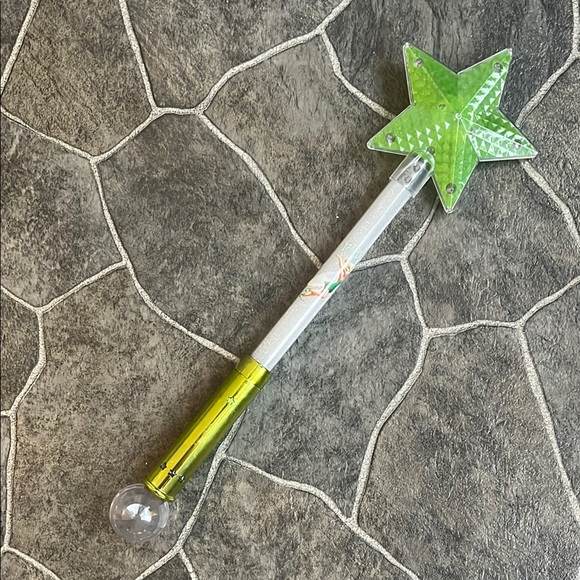 Disney | Accessories | Disney Tinkerbell Light Up Wand | Poshmark